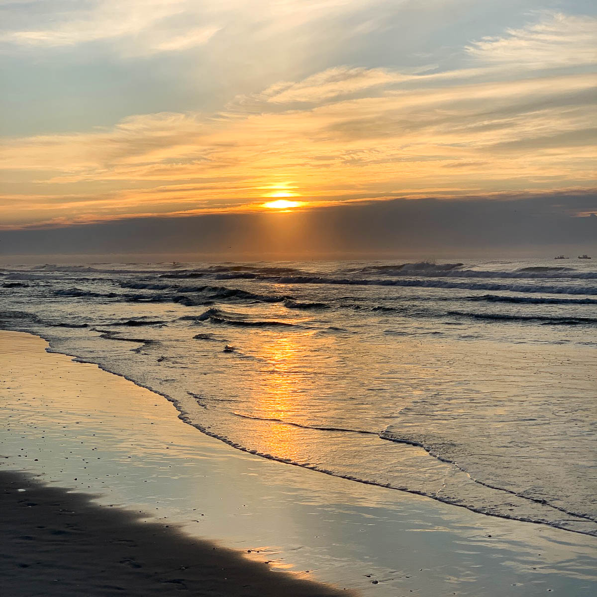 15 Tips for Better Sleep - glowinglywell.com