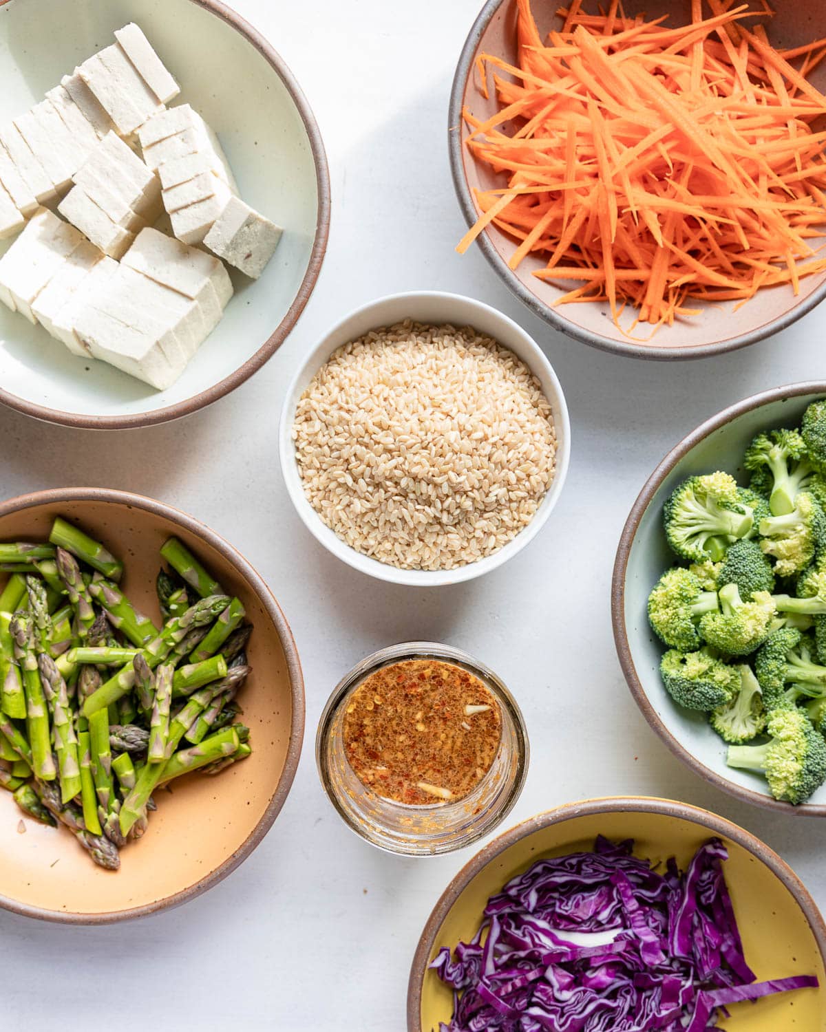 Honey and Ginger Tofu Stir Fry with Brown Rice - glowinglywell.com